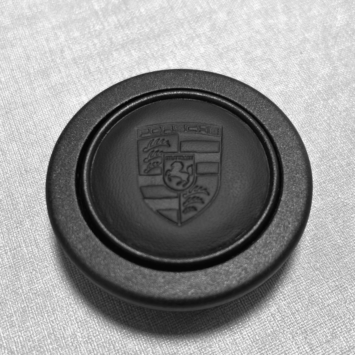 Porsche Leather Horn Button – Tactico